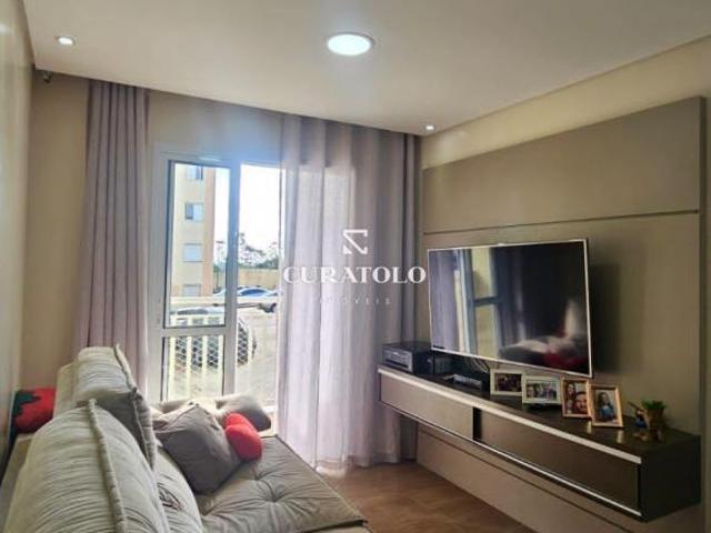 Condominio das Figueiras Mauá Apartamento à venda, de 2 quartos, varanda e 1 vaga em Mauá com la