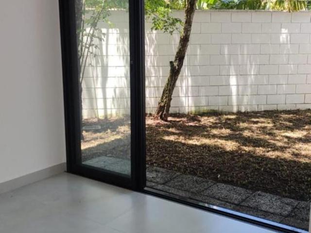 Condomínio de casa no Itaguá, com ótima área de lazer !