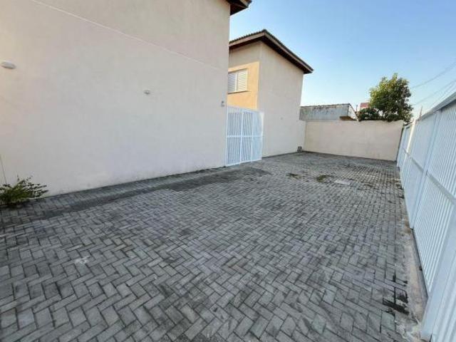 Condominio de Sobrados a minutos da Praia