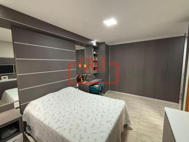 CONDOMINIO DONA LUCILA Casa de Alto Padrão em Condomínio Dona Lucilla, Indaiatuba Piscina Aqueci