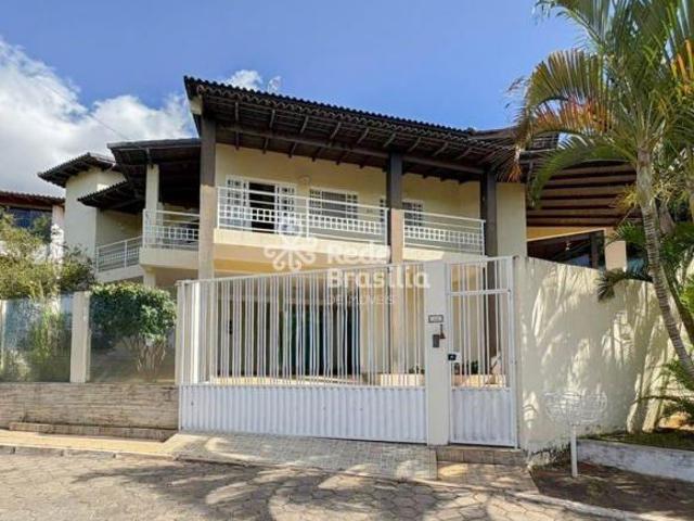 Condomínio Ecológico Village III Casa á venda, com 4 quartos, sendo 3 suítes, Jardim Botânico