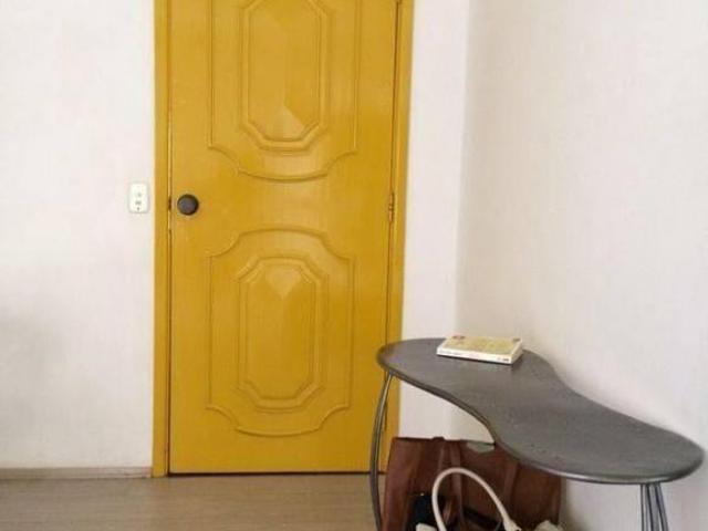 Condomínio Edifício New York Residence Apartamento semi mobiliado à venda com 1 dormitório em Moem