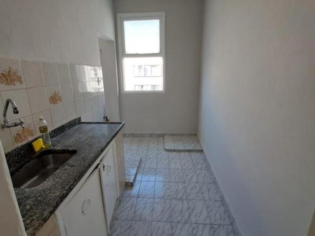 Condomínio Edifício Bloco 14 Apartamento à venda no bairro Cambuci São Paulo/SP