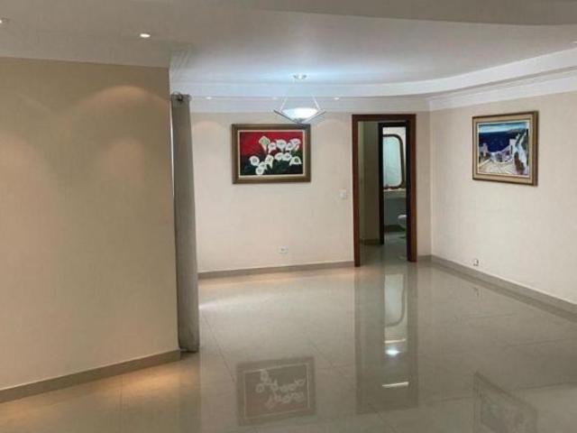 Condomínio Edifício Uirapuru Cobertura com 3 dormitórios à venda, 340 m² por R$ 2.100.000,00 Par