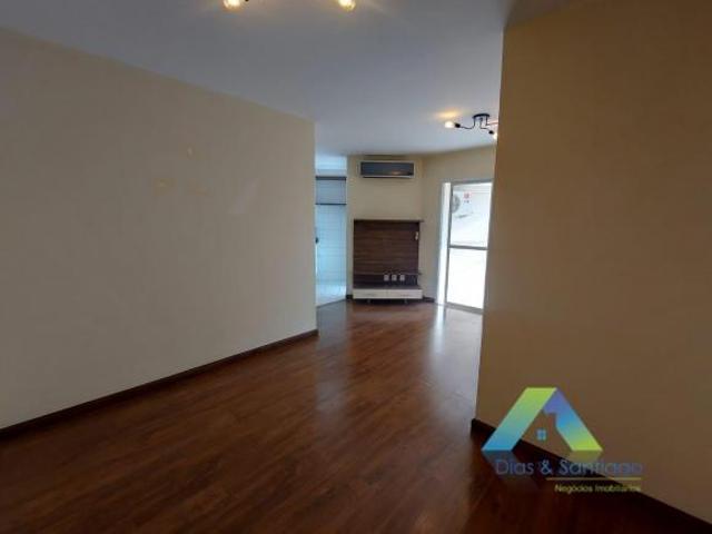 Condomínio Edifício Via Ibirapuera Home Stay Apartamento mobiliado à venda com 2 dormitórios e 1 v