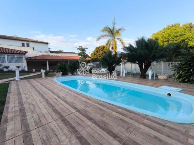 Condomínio Estância Jardim Botânico Casa à venda, 7 dormitórios,sendo 5 suites, apartamento com en
