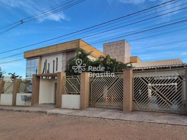 Condomínio Estância Quintas da Alvorada Casa à venda, com 5 quartos, sendo 2 suítes, Jardim Botâni