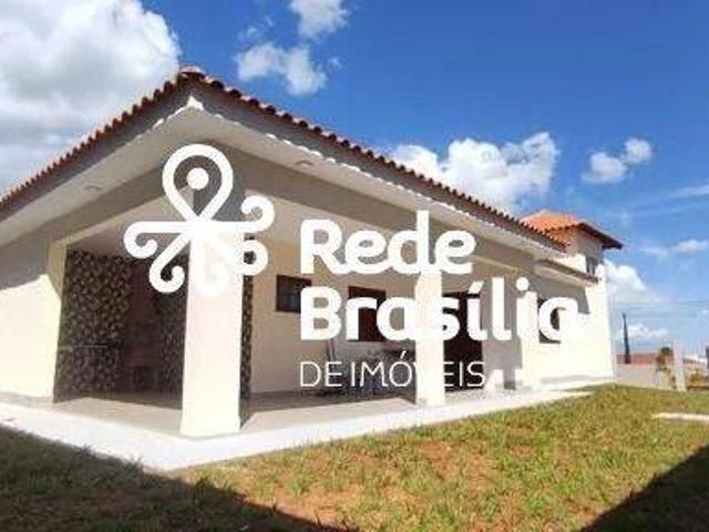 Condomínio Estância Quintas da Alvorada Casa com 4 quartos sendo 1 suíte Jardim Botânico
