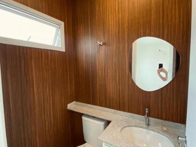 Condomínio fechado, 3 dormitórios, 1 suíte, 2 vagas, churrasqueira privativa