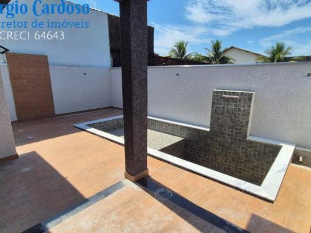CONDOMÍNIO FECHADO COM PISCINA PRIVATIVA SUPER MODERNO E PERTINHO DO MAR!