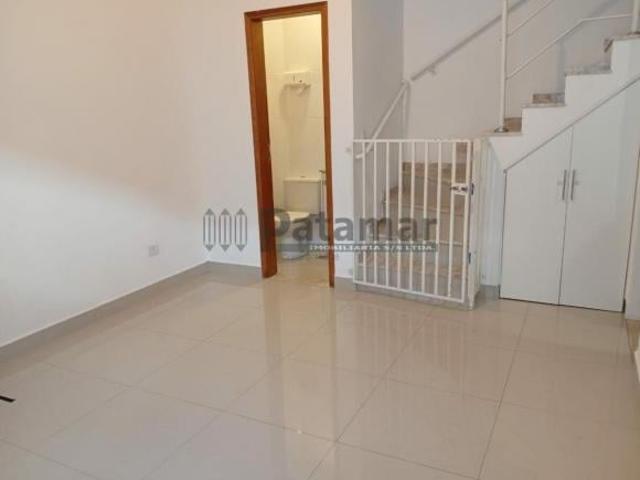 Condominio fechado com 2 suites ao lado da Previdencia