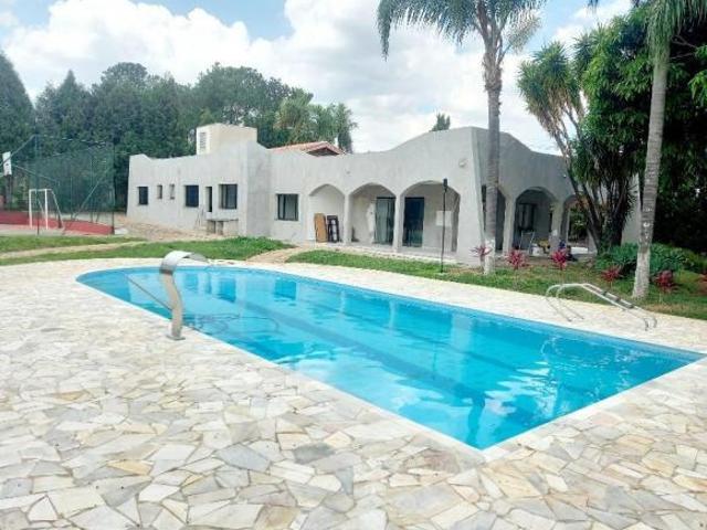 Condomínio Fechado: Clube & Lago / Itu