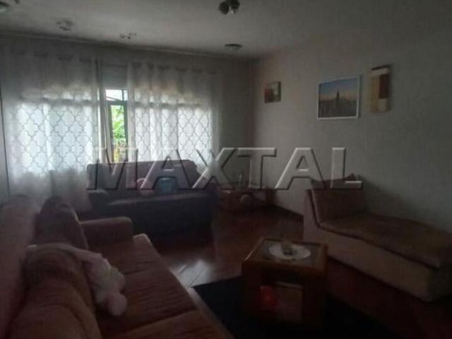 Condomínio Fechado de 250 m² com 3 quartos,1 suíte, 3 vagas, Augusto Tolle, Santana