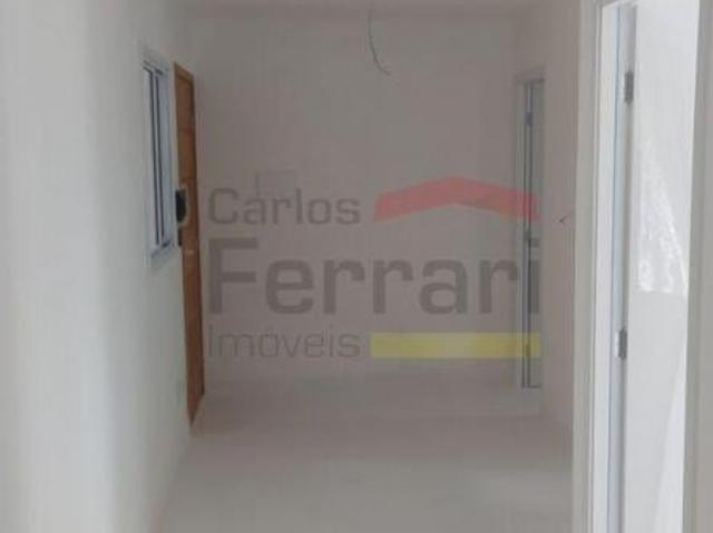 Condomínio Fechado de Apartamentos à 250metros do Metrô