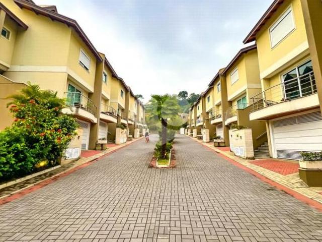 CONDOMINIO FECHADO TREMEMBE