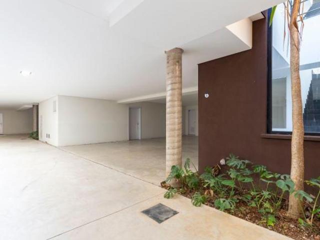 Condomínio Garda Privativo com Apenas 8 Casas Residência Única com Piscina Privativa
