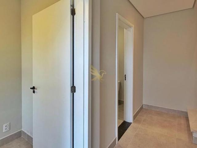Condomínio Gran Reserve: casa à venda com 3 suítes, churrasqueira e revestimento