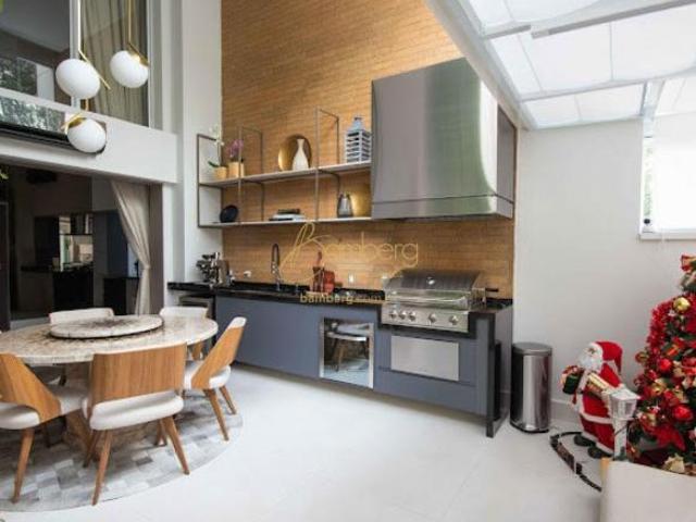 Condomínio GRAND PANAMBY Apartamento Duplex com 238m2 Dormitorios e 2 Vagas de Garagem Vila Andrade