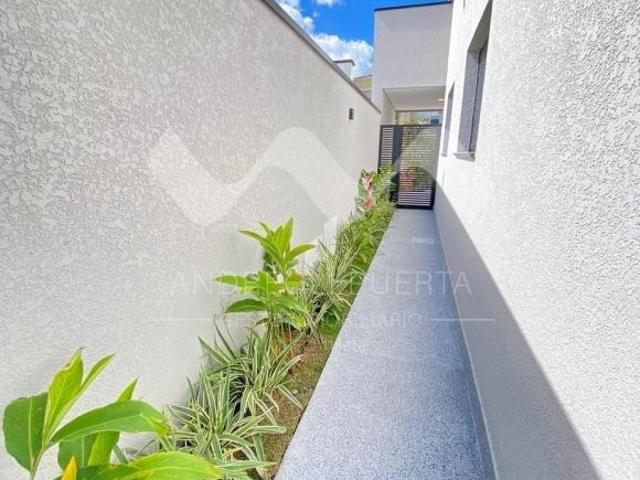Condomínio Granja Anita com piscina