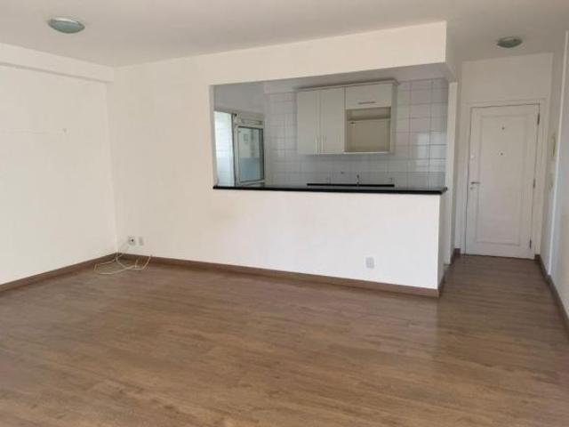 Condomínio *Green Tamboré* 82m² Andar baixo com vista para mata e piscina 2 quartos, sendo 1 suít