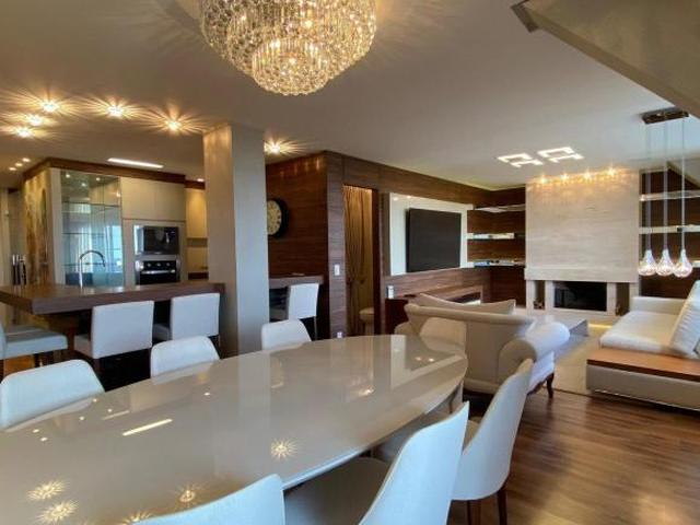 Condomínio Homelland Vista para o Vale | Apartamento Duplex Mobiliado, 3 Quartos e 6 Vagas, 181 m²