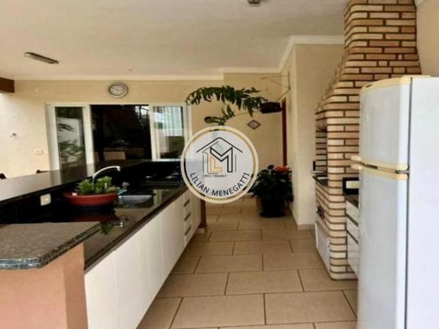 Condominio Ibi Aram 1. Casa com 4 quartos, suite com closet. Hidromassagem. área gourmet. Piscina. E