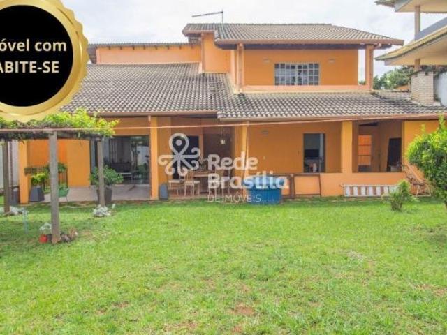 Condomínio Jardim Botânico VI Casa à venda, com 4 quartos, sendo 1 suíte, Jardim Botânico