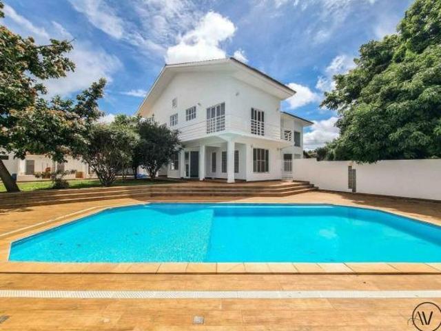 Condomínio Jardim Botânico VI | Casa 5 Quartos sendo 3 suítes, Conforto, Segurança e Espaço em Loca