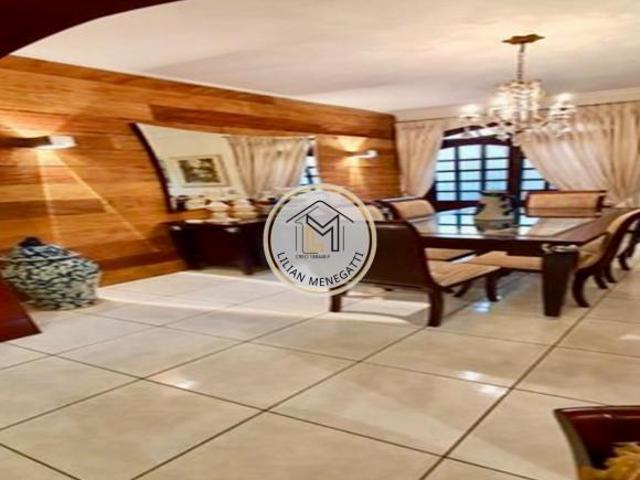 Condomínio jardim Santa Teresa. Casa em condomínio com 3 quartos, suítes. Área gourmet. Piscina aque