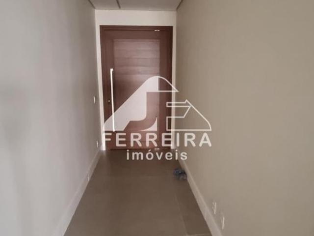Condomínio Jatibela próximo ao shopping Galeria