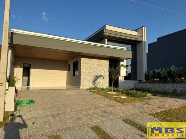 Condominio Laguna