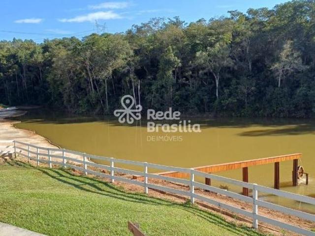 Condomínio LAGUNA MAGNÓLIA Terreno à venda, escriturado, nascente, 1.036,21 m², Alexânia