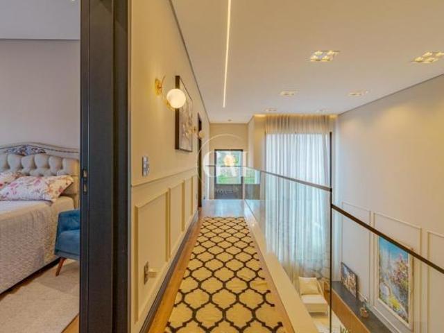 Condomínio Laguna Residencial Clube Casa com Arquitetura Neoclássica em Condomínio com Lazer Compl
