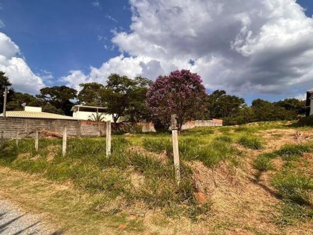 Condomínio Laranjeiras 1000m² Lindo Terreno à Venda!