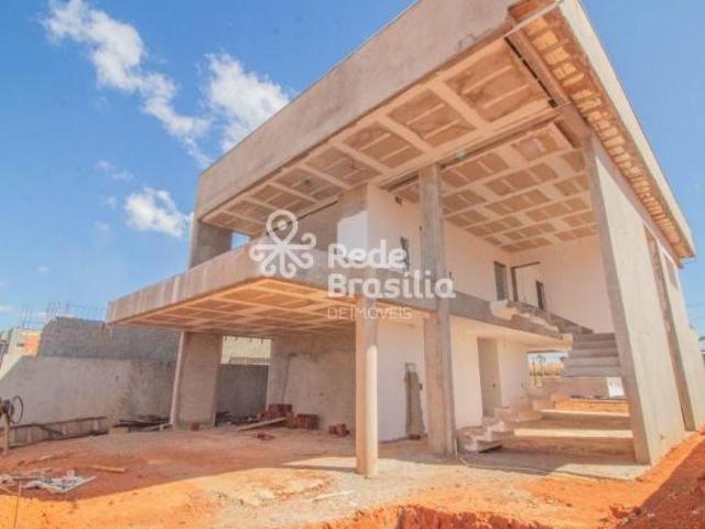Condomínio Le Premier Résidence Casa à venda, 4 quartos, sendo 3 suítes Jardim Botânico