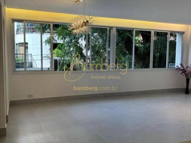 Condomínio LILIANE Apartamento à venda com 124m², 3 quartos e 1 vaga