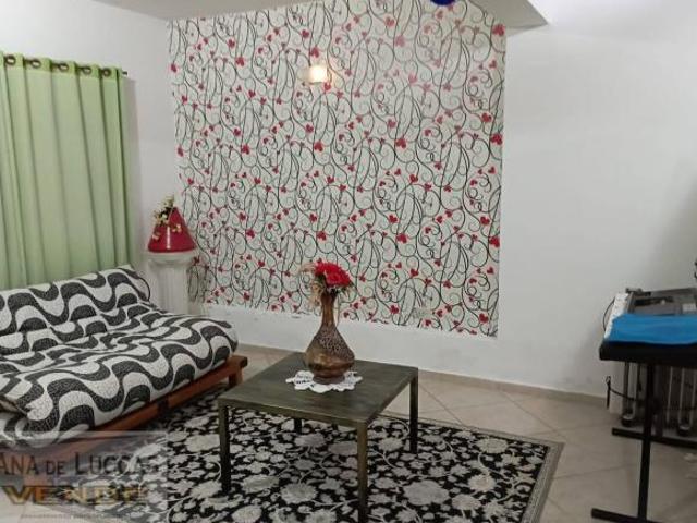 Condomínio lindo, seguro, sobrado com 3 dmts,suíte, próximo ao Solo Sagrado