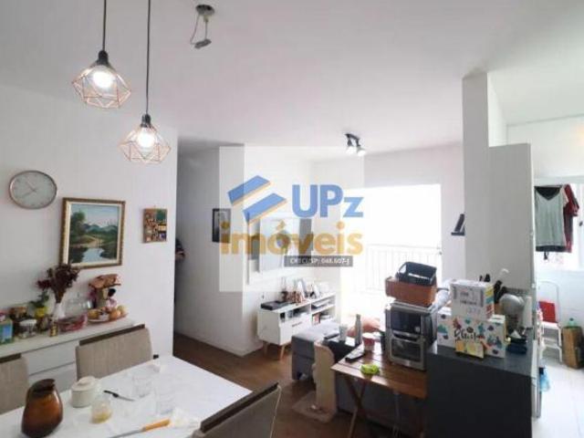 Condomínio Living Magic 2 Apartamento com 3 dorms, sendo 1 suíte, 70m², varanda, 2 vagas no Contin