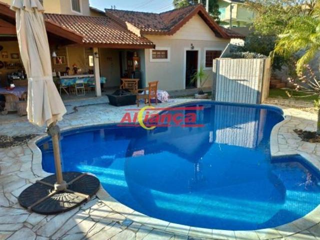 Condominio Parque das Garças 1|Útil 320 m2 | 4 Dormitórios 2 suítes | 6 vagas | Atibaia/SP