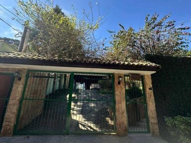CONDOMÍNIO PARQUE IMPERIAL Excelente Casa Térrea com 3 dormitórios à venda, 272 m² por R$ 1.802.000