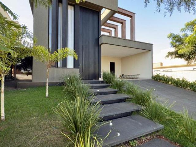 Condomínio Parqville Pinheiros Casa em Condomínio com 3 Quarto s por R$ 1550000.00 no setor Parqvil