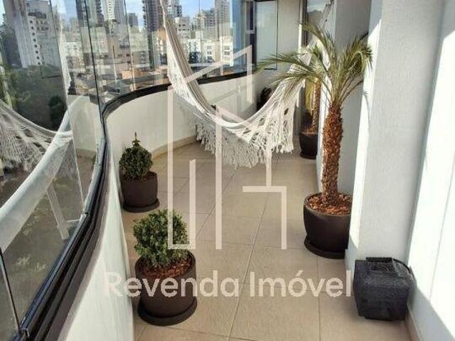 Condomínio Portal da Cidade no Morumbi, Apartamento de 160m² com 3 dormitórios