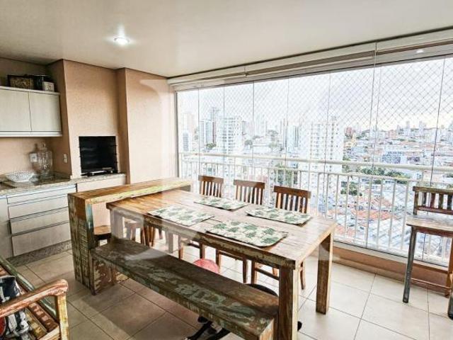 Condomínio Praças Dom Augusto Apartamento de 105m², 3 Dormitórios com 3 Suítes e 3 Vagas e 1 depós
