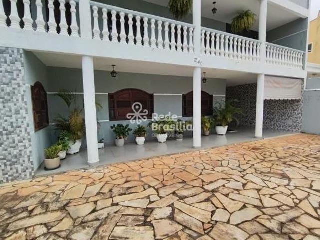 Condomínio Quintas da Alvorada Casa à venda com 4 suítes e área de lazer completa, Jardim Botânico