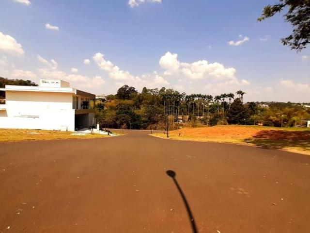 Condomínio Reserva do Itamaracá Terreno à venda no bairro Condomínio Reserva Do Itamaracá em Valin