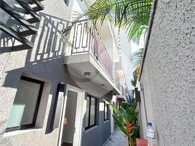 Condomínio Residencial a venda no CAMBUCI!
