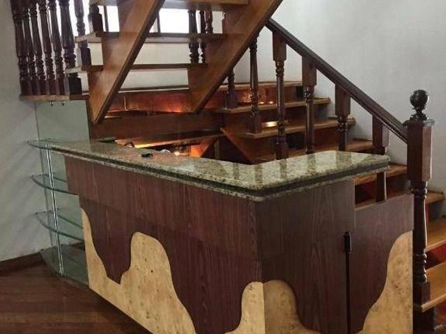 Condomínio Residencial Alphaville 3 Casa com piscina 5 vagas Santana do Parnaíba