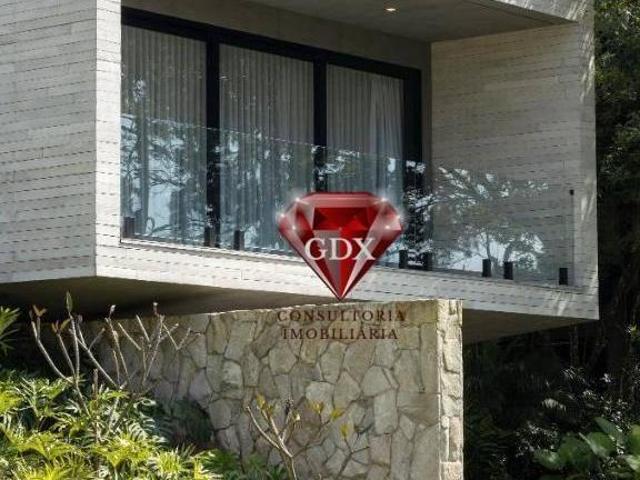 CONDOMÍNIO RESIDENCIAL HARAS GUANCAN – GRANJA VIANA | COTIA/SP
