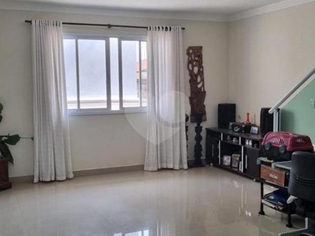 Condomínio Residencial Parada Inglesa Área Útil: 150 m²