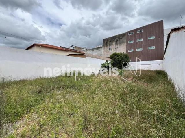Condomínio Residencial Sol Nascente DF 425, 300m2 ESCRITURADO!